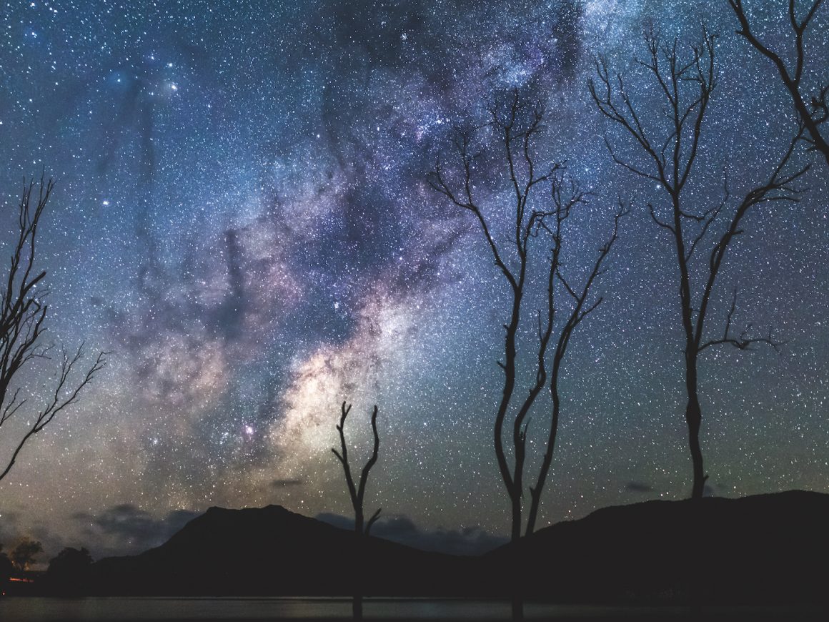 How to install under-bonnet lights - Pat Callinan's 4X4 Adventures