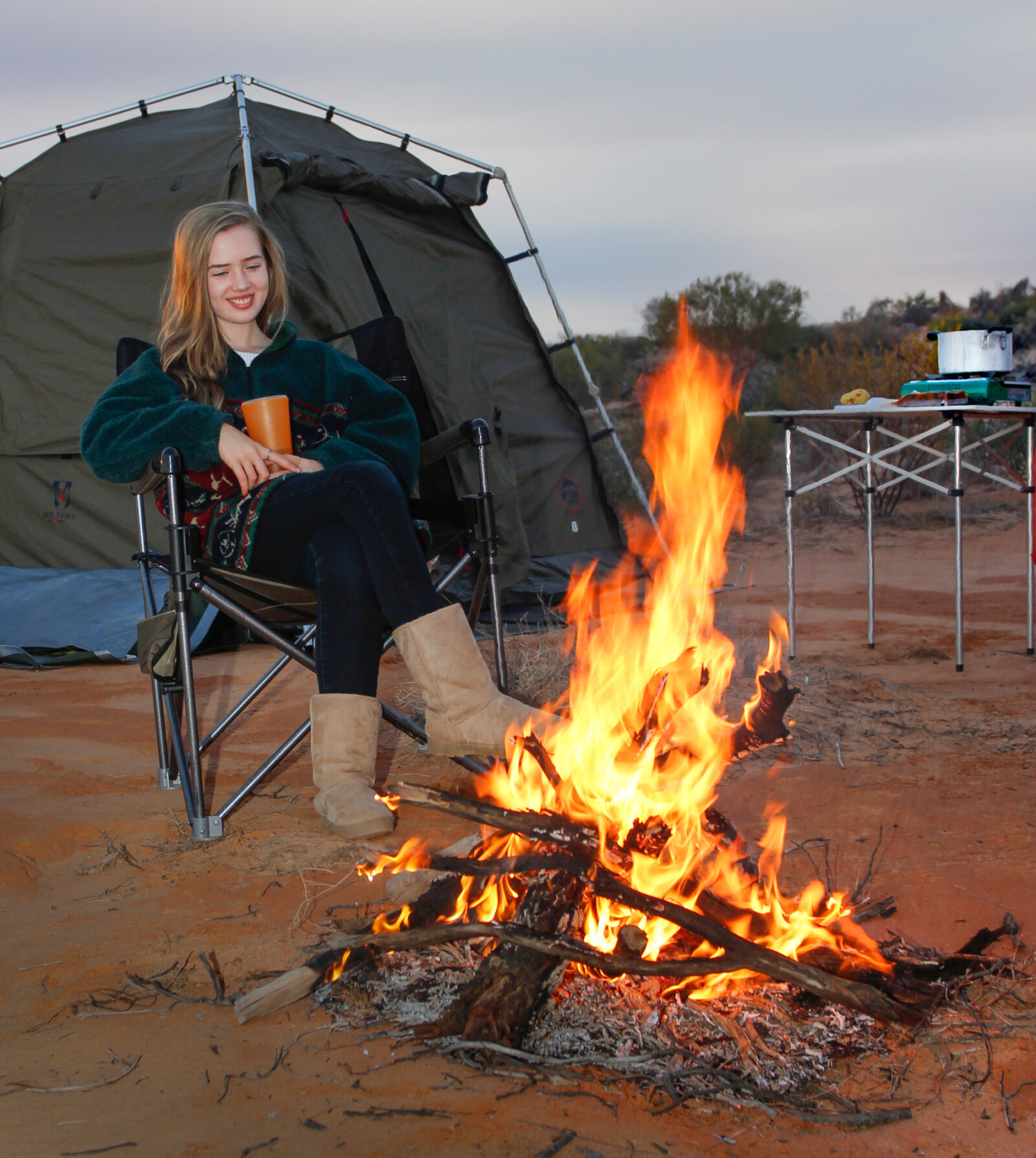 How to Build the Perfect Campfire: A Sizzling Guide - Mr4x4