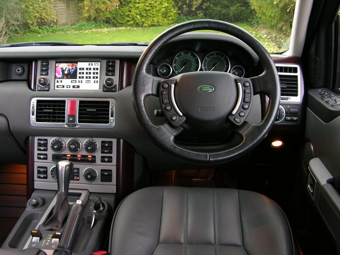 Range Rover L322 interior - Pat Callinan's 4X4 Adventures