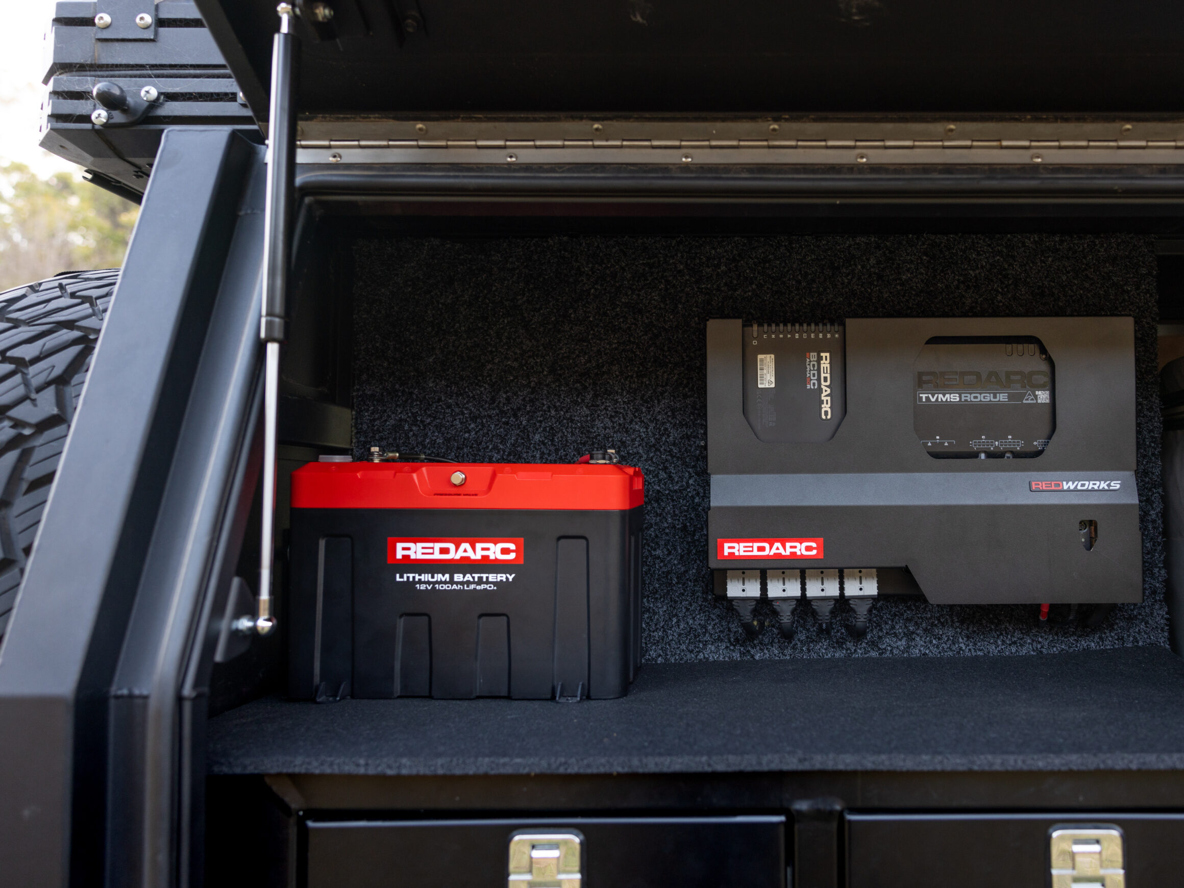 REDARC’s New Tow-Pro Link Puts You In Control - Pat Callinan's 4X4 ...