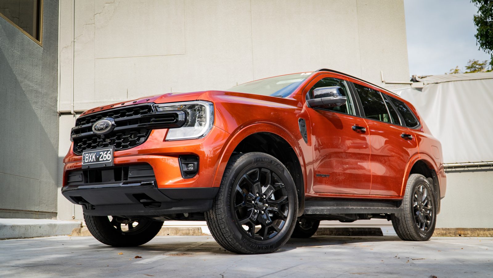 First look - Longranger for Next-Gen Everest - Mr4x4