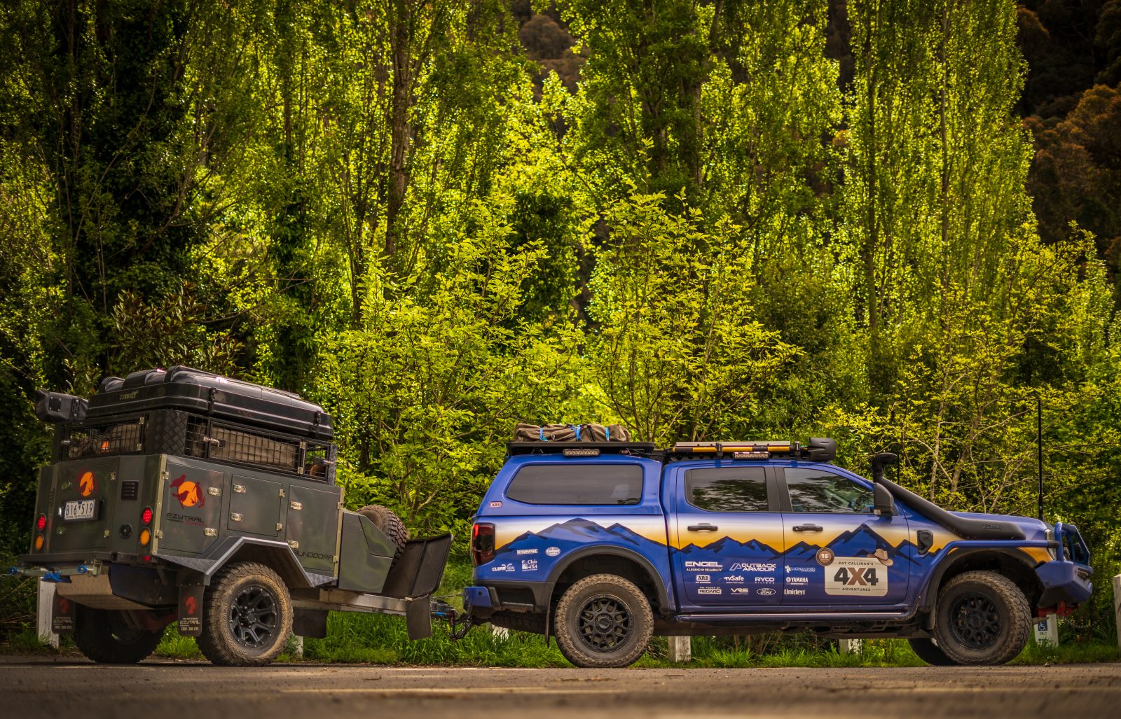 How to reverse your caravan safely - Pat Callinan's 4X4 Adventures