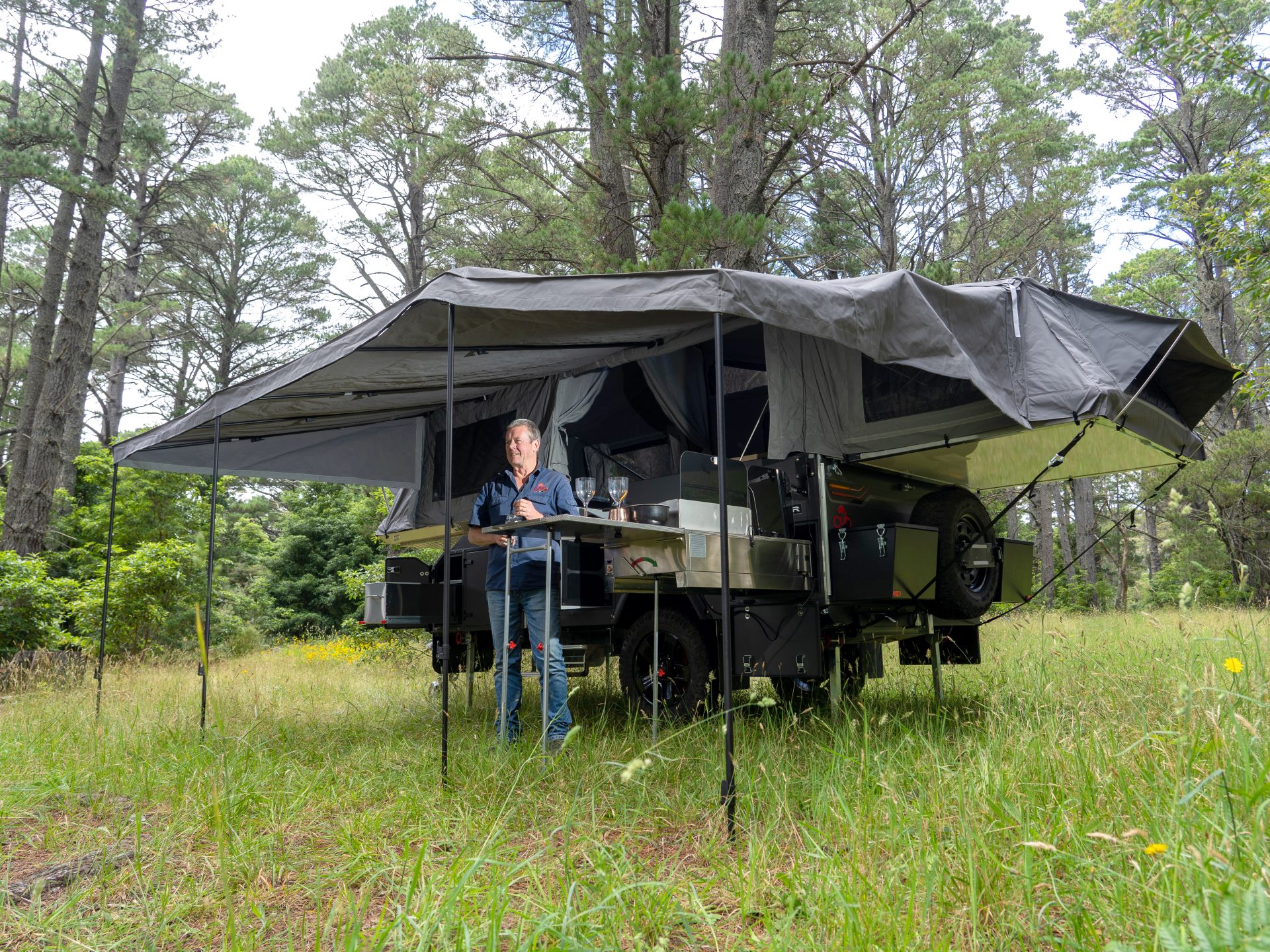 Black Series launches its off-road caravan models - Pat Callinan's 4X4 ...
