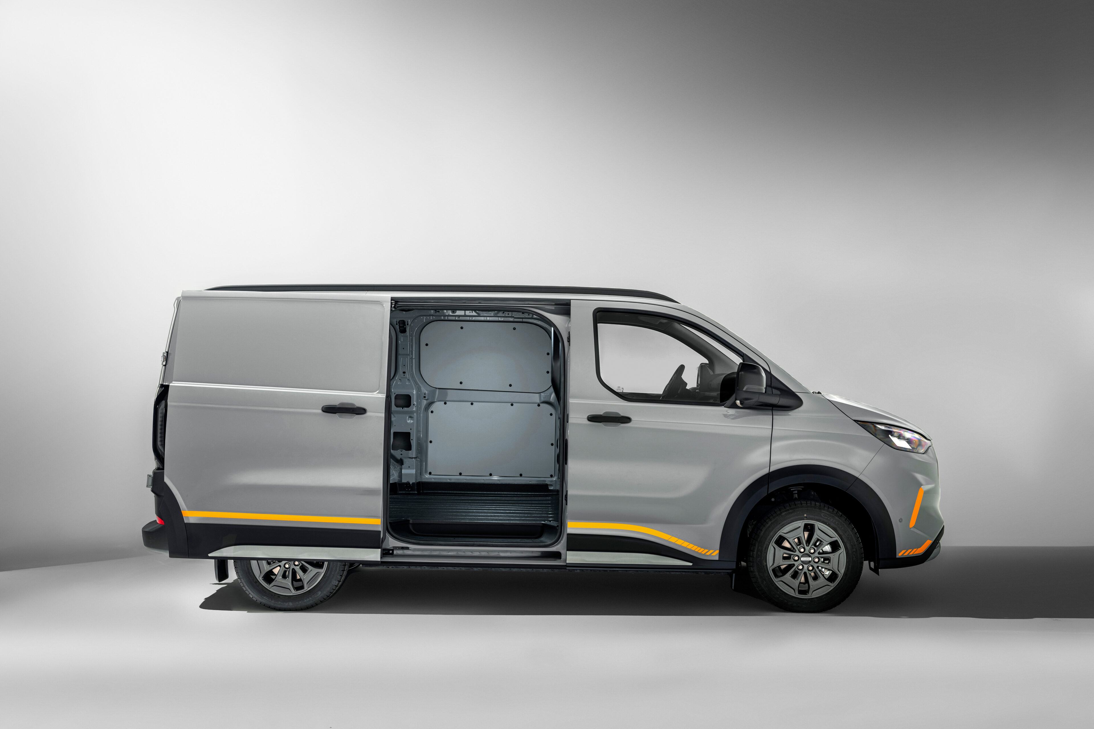 Transit Custom Trail - Should 4X4ers Buy Vans? - Pat Callinan's 4X4 ...