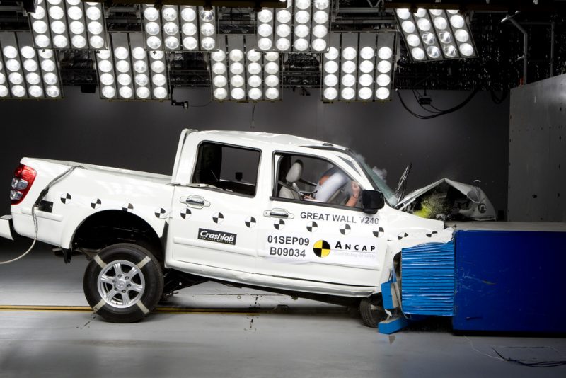 Watch the five worst Australian 4X4 crash tests (and the all-time worst ...