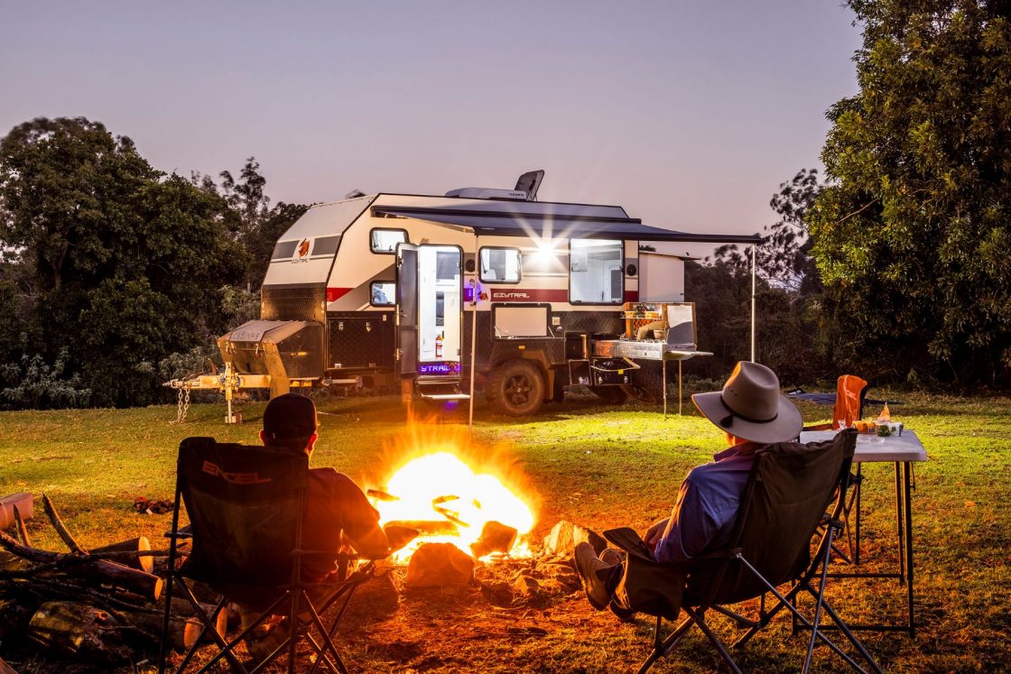 How to Build the Perfect Campfire: A Sizzling Guide - Mr4x4