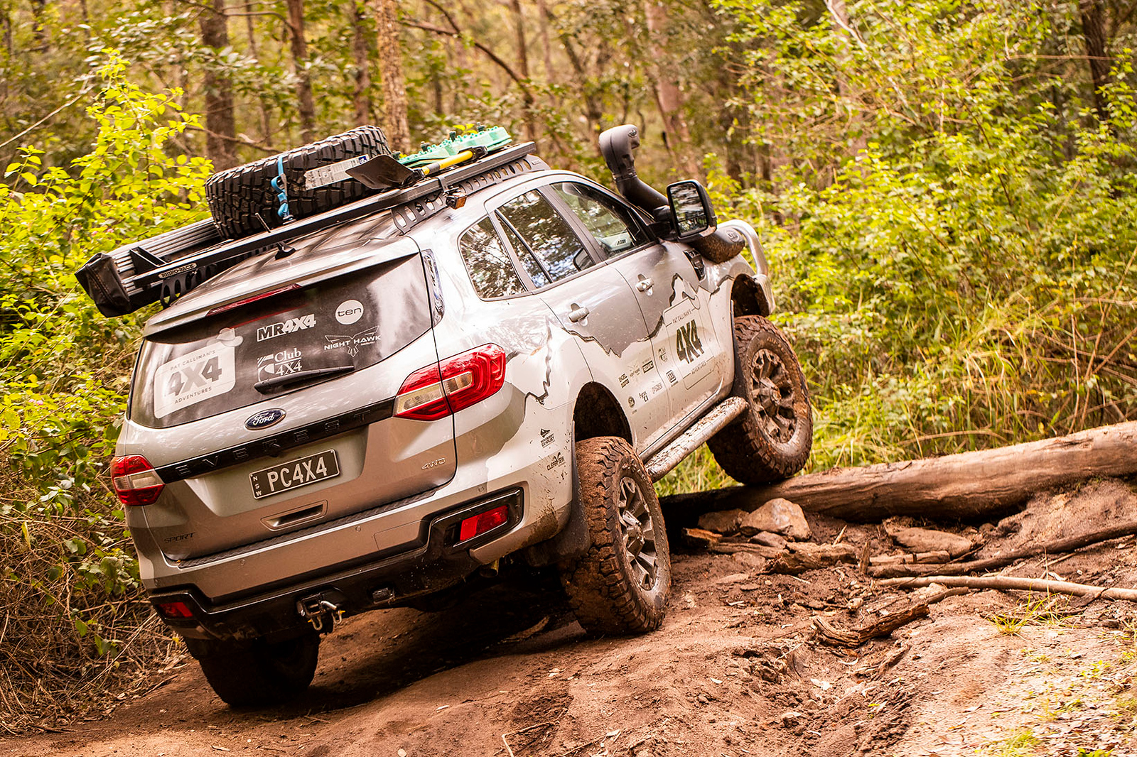 10 4X4 Accessories you can't live without - Pat Callinan's 4X4 Adventures