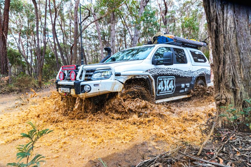 How to drive in mud...and never get stuck... - Pat Callinan's 4X4 ...