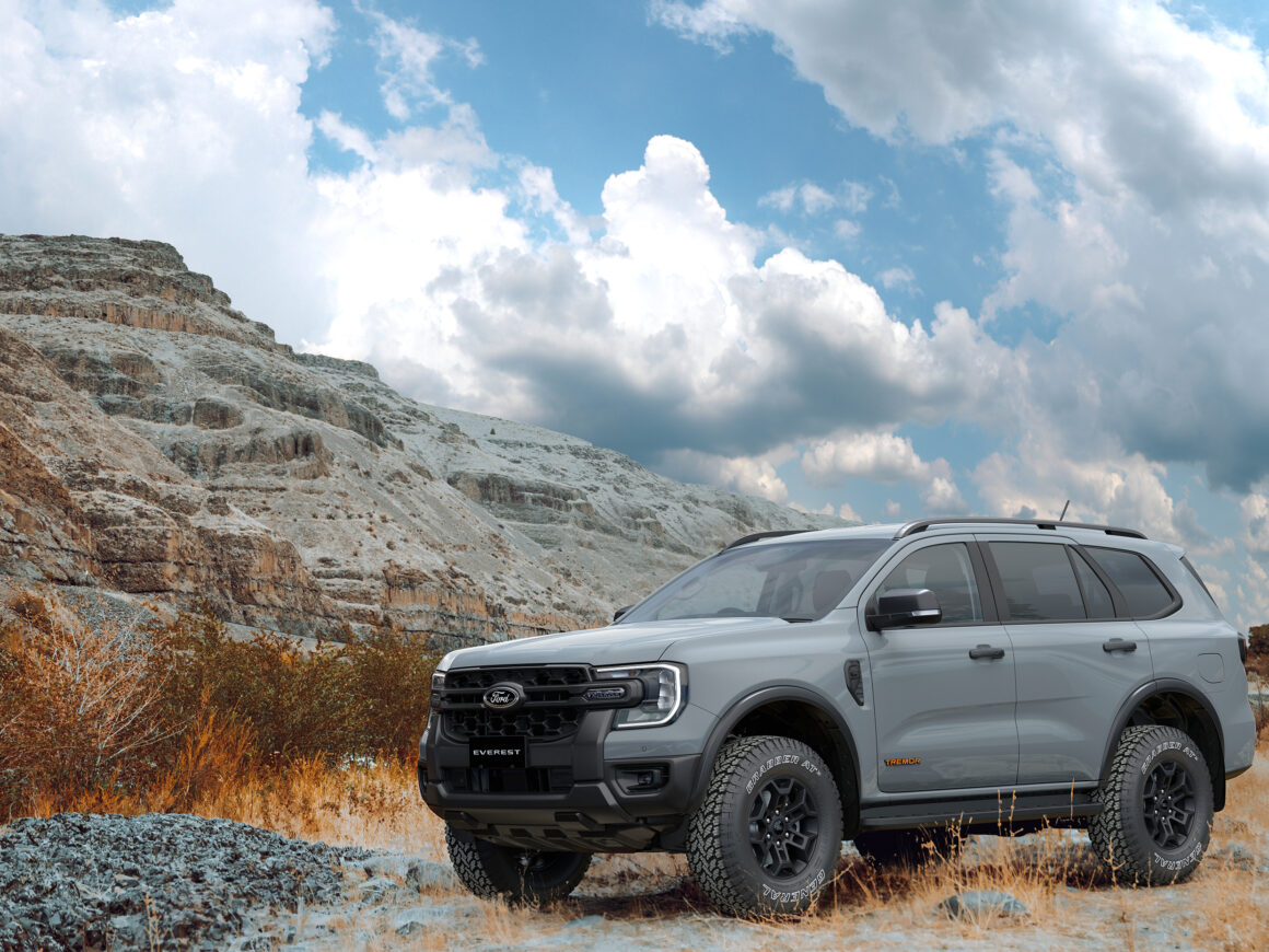 Custom Ford Everest: Built to move mountains - Pat Callinan's 4X4 ...